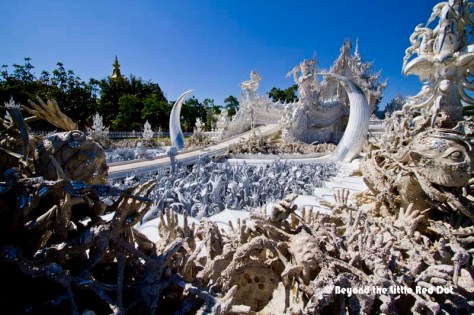 The White Temple – Beyond the Little Red Dot